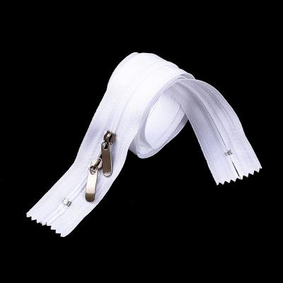 China Smooth Glide Nylon Zippers Weather Resistant #3 Double Open End Zipper for sale