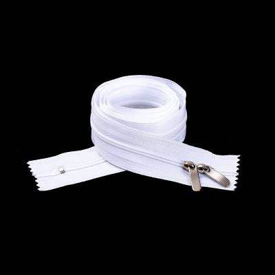 China Weather Resistant Nylon Zippers #3 Precision Molded Tooth Zipper For Backpacks for sale