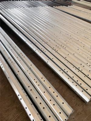 China 25ft 3mm Thick Q345 Electrical Power Pole With Bituminous Paint for sale