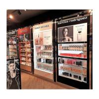 China High Quality Nice Design Oem Accept New Promotion Cosmetic Retail Makeup Products Display Shelves Cabinet for sale