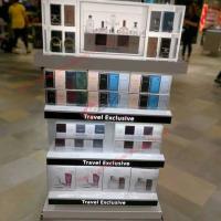 China retail store wooden display shelving gondola for customized supermarket equipment beauty salon studio cosmetic display for sale