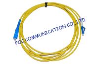 China Simplex Singlemode Fiber Optic Patch Cord LC to SC 9/125μm Low Insertion Loss ≤0.3dB for sale