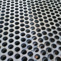 China Stainless Steel Perforated Sheet Metal 304 430 3mm Thickness for Fencing Custom Sizes for sale