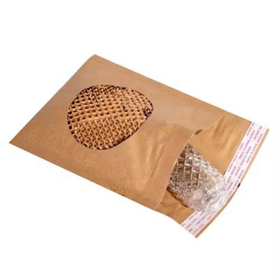China Waterproof Honeycomb Paper Mailer Crush Resistant With Protective Padding for sale