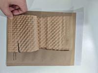 China Premium Cushioned Paper Bubble Mailers Lightweight Waterproof Recyclable for sale