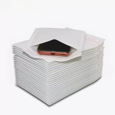 China Recycled Paper Kraft Bubble Mailer 9x12 Safe Shipping For Small Items for sale