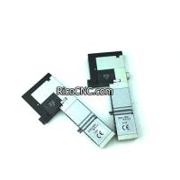China 4-011-04-0905 4011040905 FESTO Solenoid Valve 526990 5/2-WAY 0.9-10 BAR CPASC1-M1H-M-P-2.5 for sale