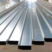China Soundproof T5 6063 Kitchen Aluminium Profile Silver Glossy Polishing for sale