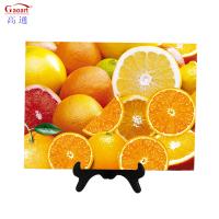China Sustainable Classic Design 6mm Custom Vegetable Tempered Glass Cutting Board with Handle for sale