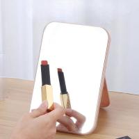 China Mini Make-Up Vanity Dressing Square Compact With Logo Mirror for Fashion Design Style for sale
