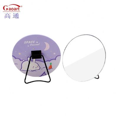 China Portable Heart Shaped Vanity Mini Custom Home Decor Mirror with Adjustable Pocket for sale