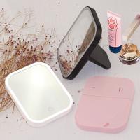 China Portable and Practical Fashion Design Style Customizable LED Makeup Mirror for Travel for sale