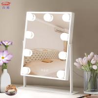 China Get the Perfect Lighting for Your Beauty Routine with Hollywood Mirror for sale