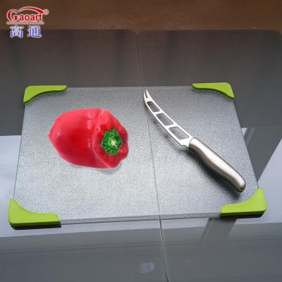 China Multi-Functional Tempered Glass Cutting Board for All Your Cooking Needs for sale