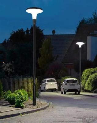 China 130Lm/W High Power Solar Street Light IP65 Waterproof Outdoor LED Road Lamp 100-277V for sale
