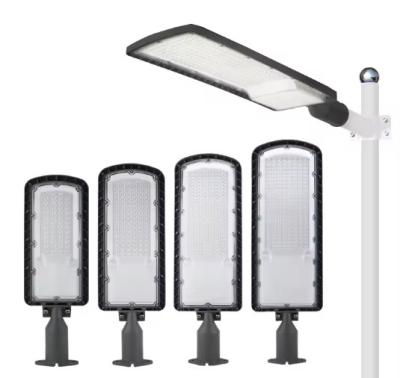 China IP66 Waterproof Outdoor LED Street Light 200W SMD3030 AC85-265V for Road Construction for sale