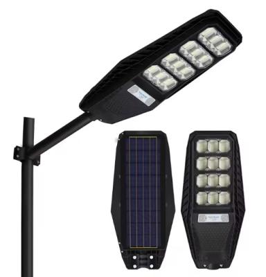 China All In One LED Solar Street Lamp 100W 200W 300W IP65 Waterproof High Brightness for sale