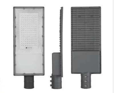China Integrated SMD Solar Street Light IP65 60W 120W 150W LED Solar Lamp for sale
