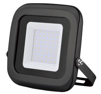 China Outdoor Slim LED IP68 Floodlight 100W Narrow Beam 8500lm AC85-265V for sale