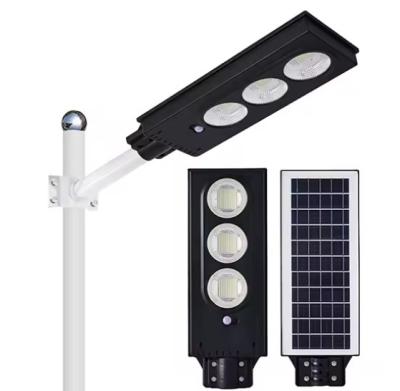 China Solar Street Light 6000K 150W LED High Power Community Lamp with Controller IP65 for sale