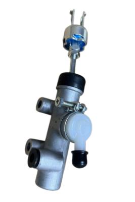 China Clutch Master Cylinder 31420-37142 for HINO 300 Dyna N04C N04CT 24V for sale