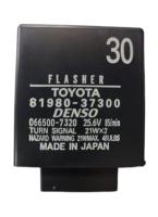 China Hino Truck Parts 81980-37300 90987-04007 81980-37200 066500-7320 Flasher ; Turn Signal Use for HINO 300 DYNA Truck/TOYOTA for sale