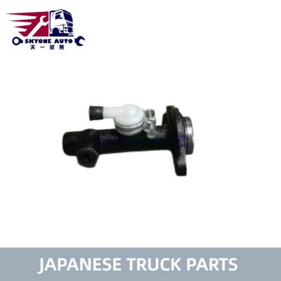 China Hino Engine Parts 31401-37011 Clutch Master Cylinder For HINO 300 DYNA S05C N04C Japanese truck parts for sale