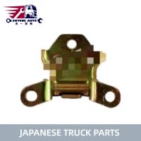 China Japanese Truck Parts Hino Door Hinge S6927-01310 Use For HINO 500 700 EURO3/4 Truck Type for sale