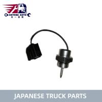 China Japanese truck parts Oil Pressure Sensor 15662-E0010 for HINO 700 E13C Truck Hino Engine Parts for sale