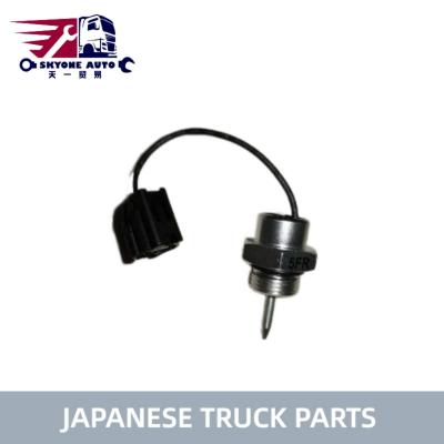 China Japanese truck parts Oil Pressure Sensor 15662-E0010 for HINO 700 E13C Truck Hino Engine Parts for sale