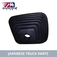 China Japanese truck parts Gear Lever Dust Boot S3303-E0010 S3303E0010 for HINO 700 Truck Hino Engine Parts for sale