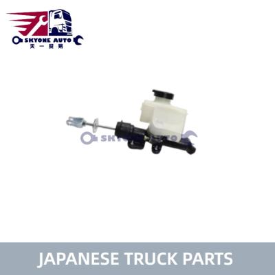 China Japanese truck parts 31420-E0110 Clutch Master Cylinder for HINO 700 Truck Hino Engine Parts for sale
