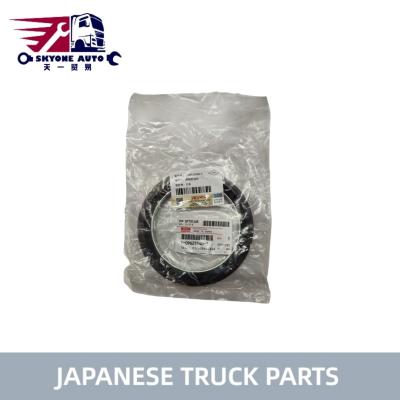 China Japanese truck parts Oil Seal : Crankshaft 1-09625540-3 1096255403 for ISUZU FVR 6SD1 6UZ1 Truck ISUZU TRUCK PARTS for sale