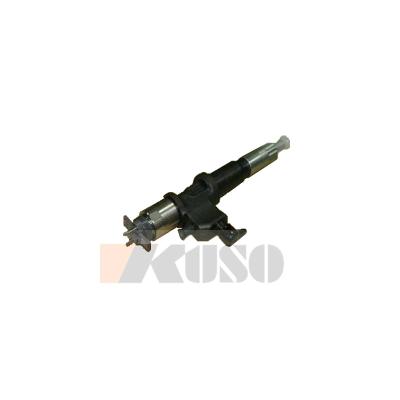 China Isuzu Injector Nozzle 095000-0761 1153004151 for 6SD1 Engine 0.85kg for sale