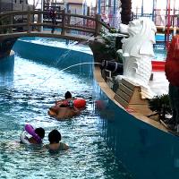 China 200 People Capacity Outdoor Lazy River With Concrete Pump Materials Regular Maintenance for sale