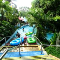 China Outdoor Lazy River Water Ride 200 People Capacity 100-600 Meters Length Excursion for sale