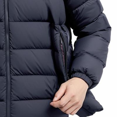 China Men's Down Coat Windproof Waterproof with Zipper Pocket and Polyester Lining for Winter for sale
