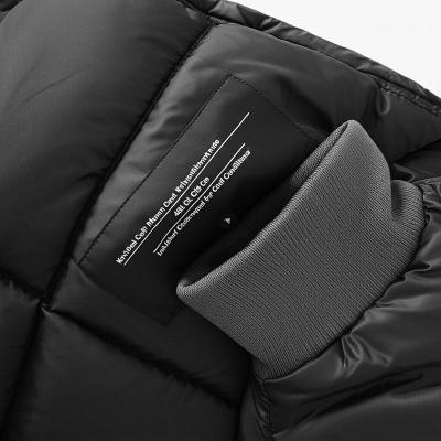China Men's Down Coat with Knitted Cuff and Polyester Lining for 48.6-53.5 Cm Shoulder Insulated Outerwear for sale
