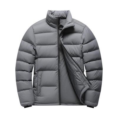 China Men's Down Coat with 48.6-53.5 Cm Shoulder Windproof Design and Knitted Cuffs for Extreme Cold for sale
