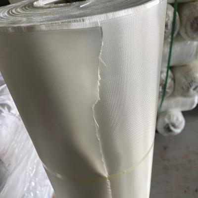China Smooth Surface E Fiberglass Cloth High UV Resistance for sale