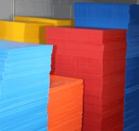 China Red 2mm 3mm 4mm Corrugated Plastic Sheet Recyclable Strong Rigid for sale