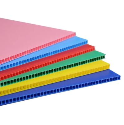 China PP Corrugated Plastic Sheet Recycled Rigid Polypropylene Fluted Board for sale