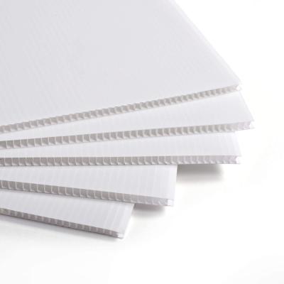 China PP Corrugated Plastic Sheet Corflute Board Foldable Lightweight Customized Durable for sale