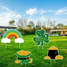China Custom Waterproof PP Yard Signs for Festival Celebrations, Outdoor Holiday Decorations, UV Printed Corrugated Plastic Lawn Signs for Events, Promotions, Parties and Seasonal Displays for sale