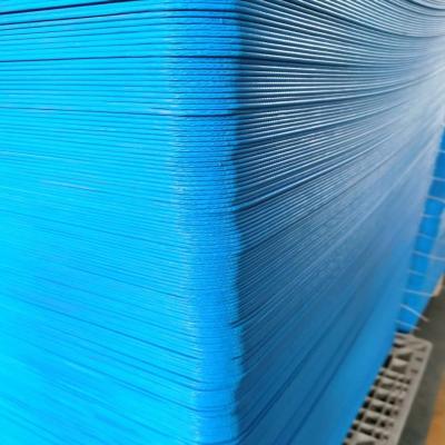 China Plastic Layer Pads are durable, lightweight sheets designed for stacking, separating, and protecting items. Ideal for packaging, storage, and transport to prevent scratches and damage. for sale