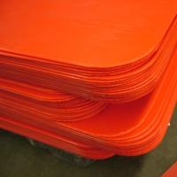 China PP Layer Pad is designed for glass bottle separation and stacking, offering excellent load-bearing strength, reusable performance, and customizable sizes and thicknesses. for sale