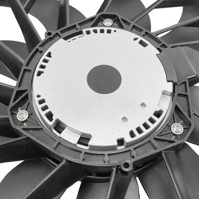 China E83 Radiator Cooling Fan For Engine Voltage 600W ISO TS15949 Certified 17113442089 17423442096 for sale