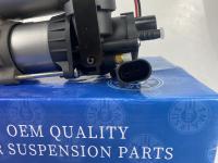 China 37206884682 BMW 7 Series G11 G12 740i 750i 760i Air Suspension Compressor Pump With Valve Block 37206861882 G11 G12 2016- for sale