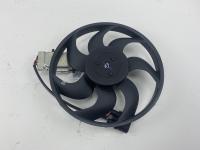 China 7L0959455F Radiator Cooling Fan Motor Assembly For Audi Q7 VW Touareg Porsche Cayenne for sale