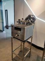 China Digital Panel 22L 3.5KW 220V Table Top Pressure Fryer with 8 PSI Working Pressure and 10-Minute Cooking Cycle for sale
